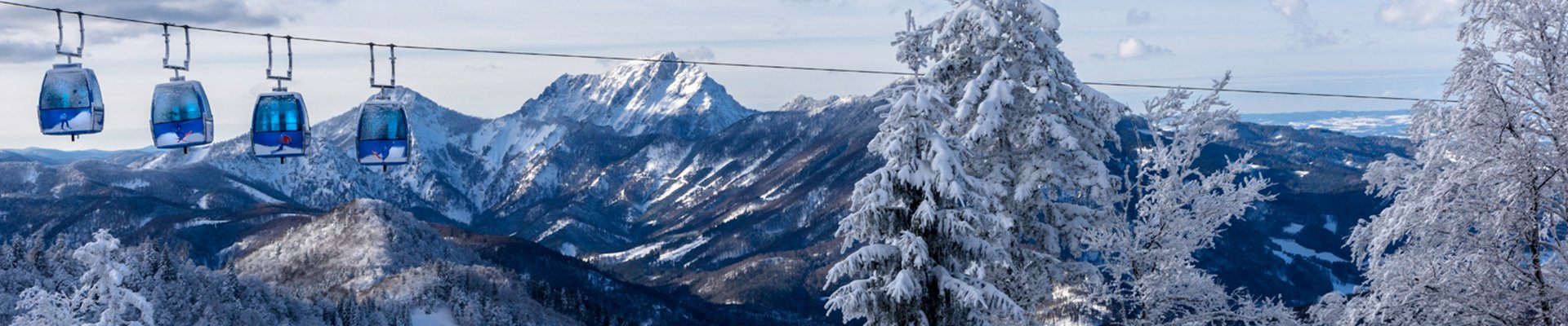 Skifahren im Skigebiet Kasberg in Grünau im Almtal im Salzkammergut